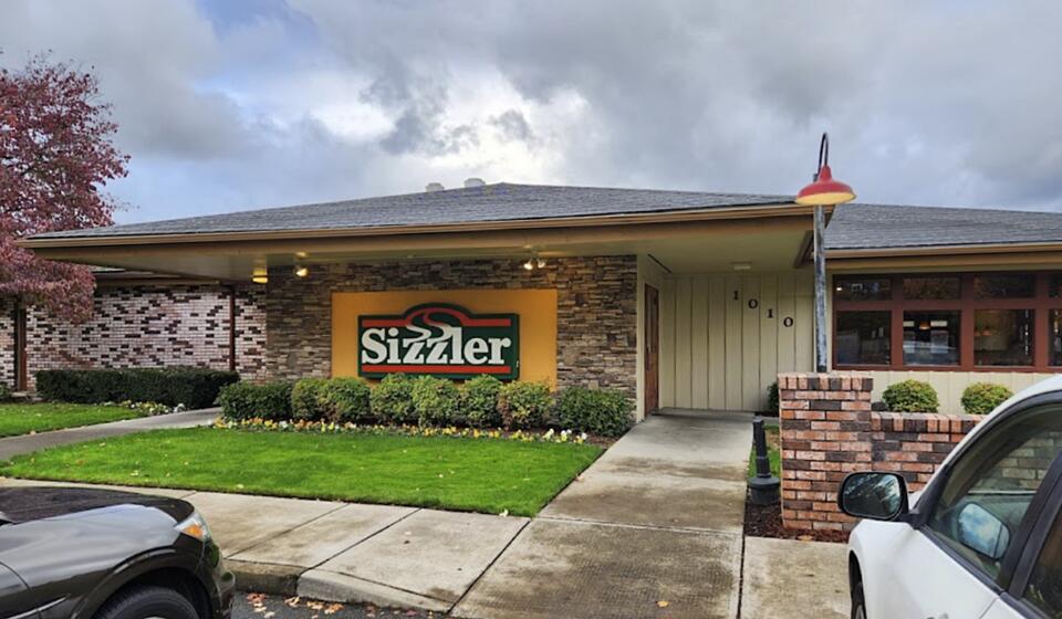 Sizzler Locations Offering Free Lunch to Veterans In November - NewsBreak