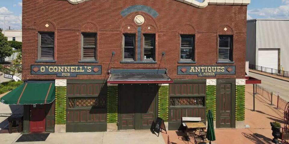 Iconic South City pub for sale - NewsBreak