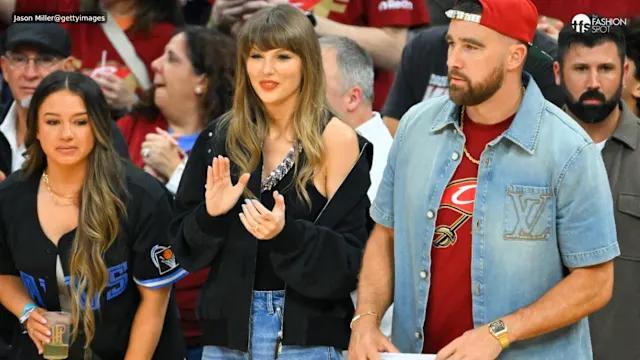 Taylor Swift’s Face Card at Knicks Game Has Fans Saying ‘It’s a 10 ...