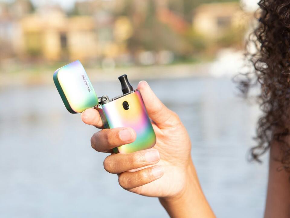 Vape Explosion Onboard Plane Causes easyJet Passenger Evacuations