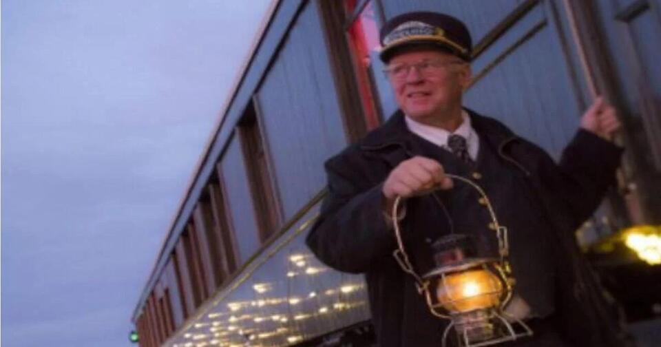 All aboard as the Polar Express returns to Carson City this holiday ...