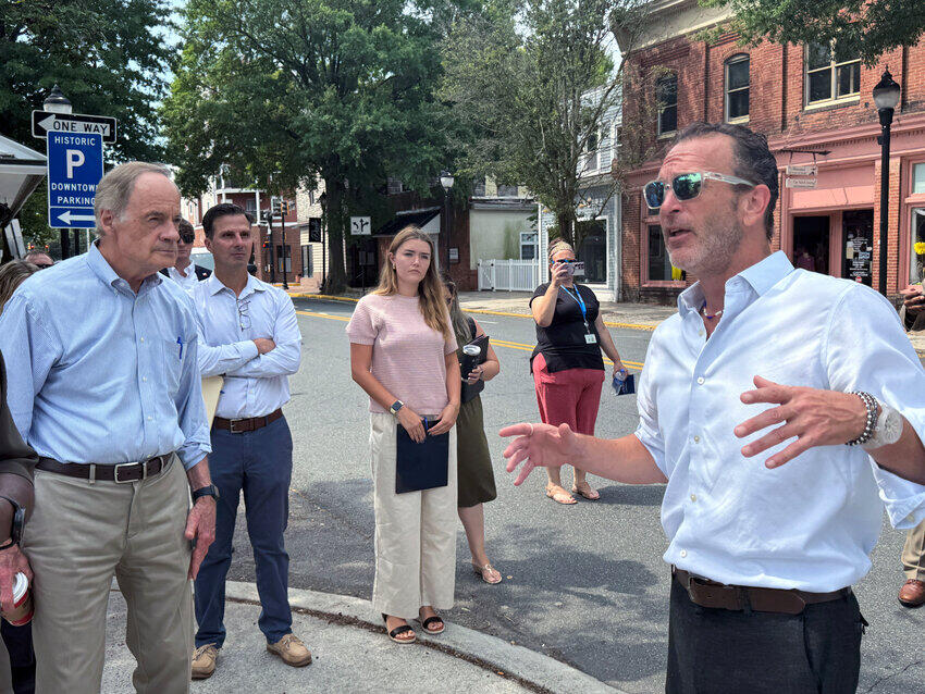 Senator Tom Carper visits Downtown Dover Partnership to discuss future ...