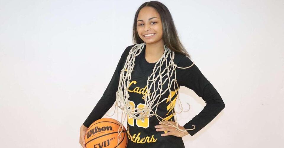 Lewis County High School Varsity Basketball Player Beonka Smith Passed ...