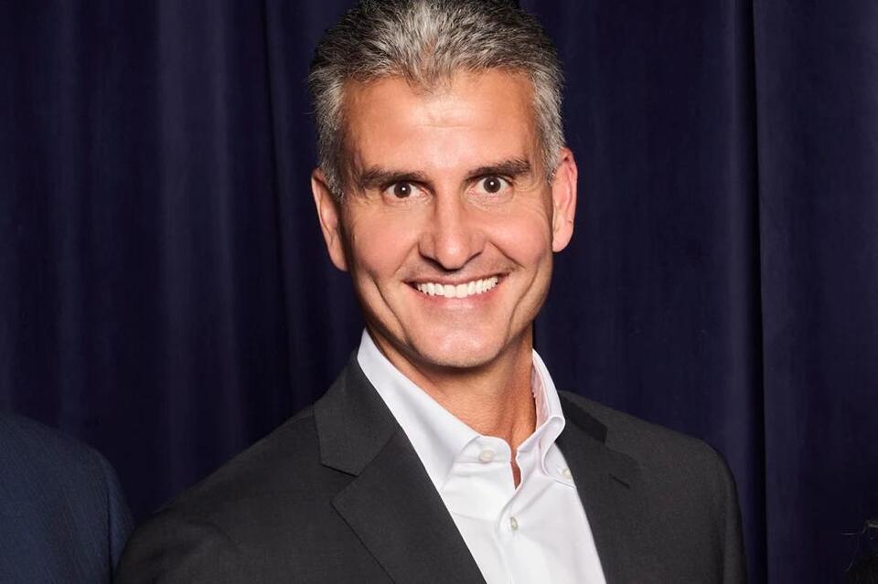 Disney parks chief Josh D’Amaro will take over for Bob Iger as CEO ...