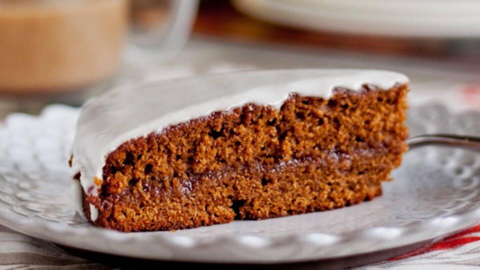 A Delicious & Diabetes-Friendly Gingerbread Tea Cake Recipe for Your ...