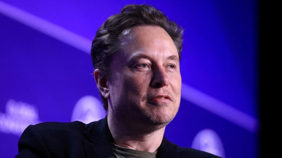 SpaceX Rivals Say Elon Musk Uses Anticompetitive Tactics: Report ...