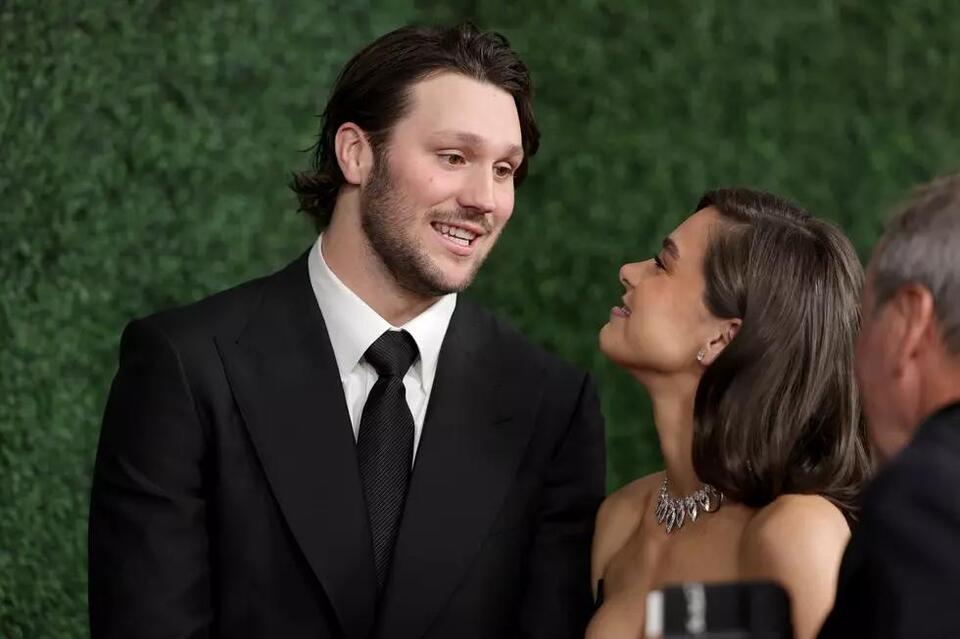 Josh Allen Had No Idea What He Said During MVP Speech - NewsBreak