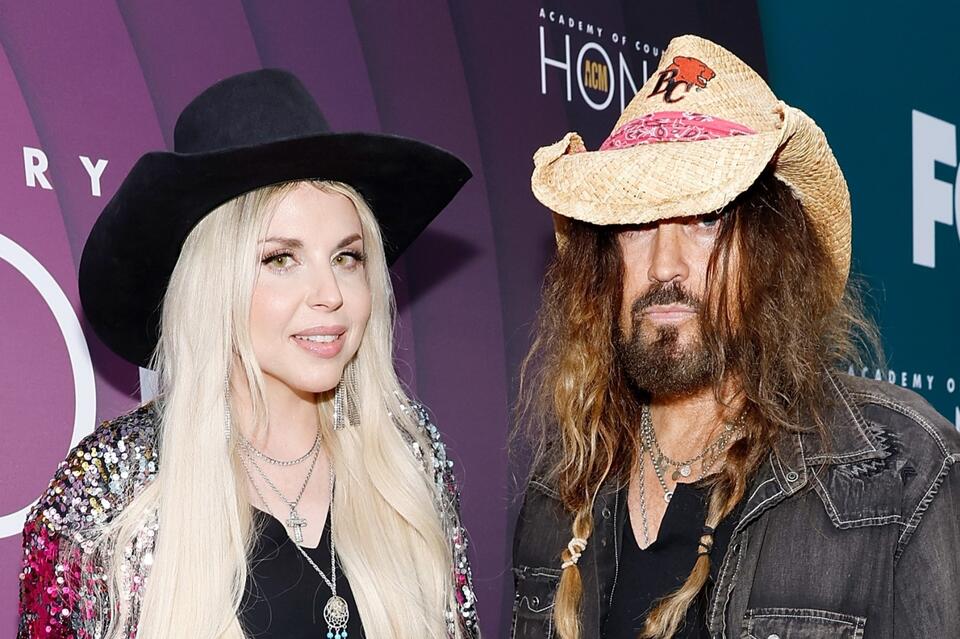 Billy Ray Cyrus Divorcing Firerose After 7 Months of Marriage Due To ...