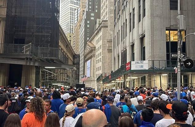 Chaos as Knicks fans line up overnight and break through barriers for ...