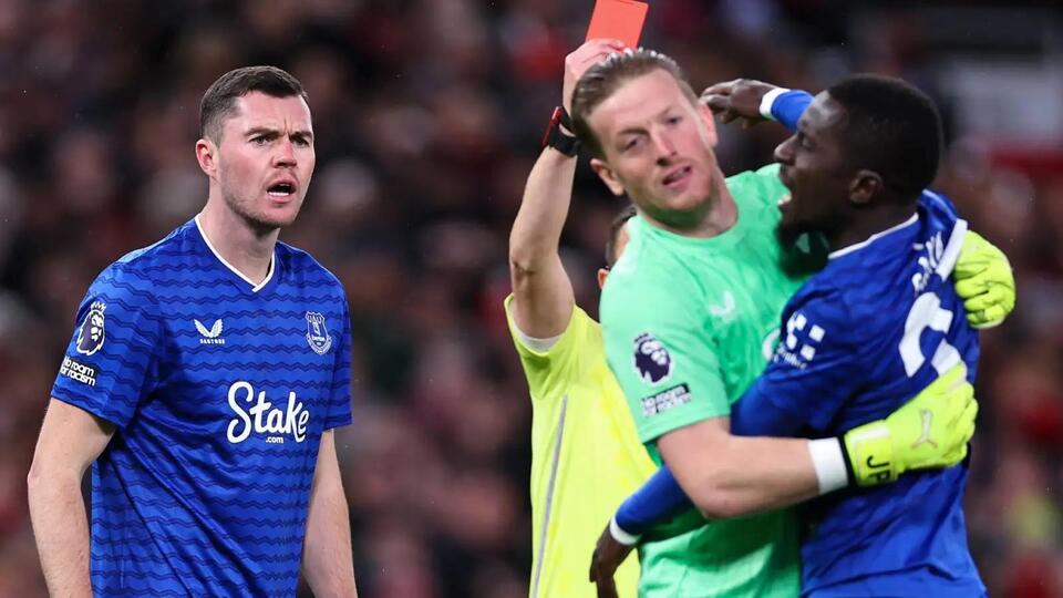 Everton Player Ejected After Getting Hit With A Red Card For Slapping ...
