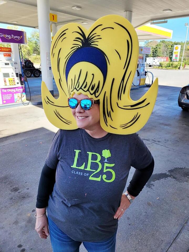 Fundraising through a full tank: UWBC's annual Gas Day - NewsBreak