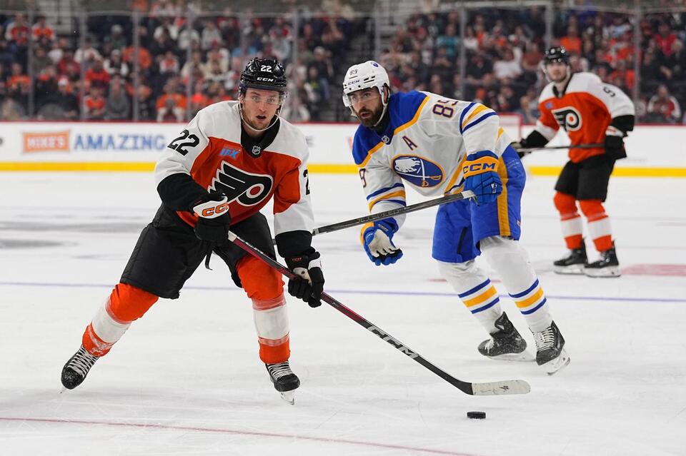 What did Tim Saunders say to get suspended? Hot mic comment controversy ...