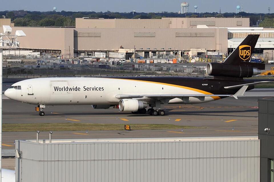 FAA EAD Grounds All Boeing MD-11 / MD-11F Aircraft - NewsBreak