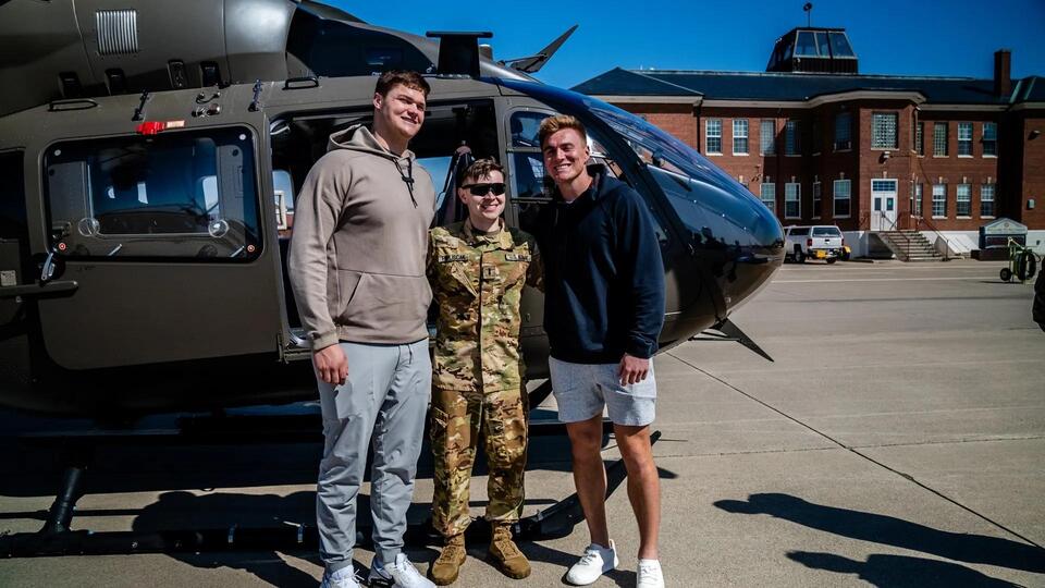 Prospects bond with service members before NFL Draft - NewsBreak
