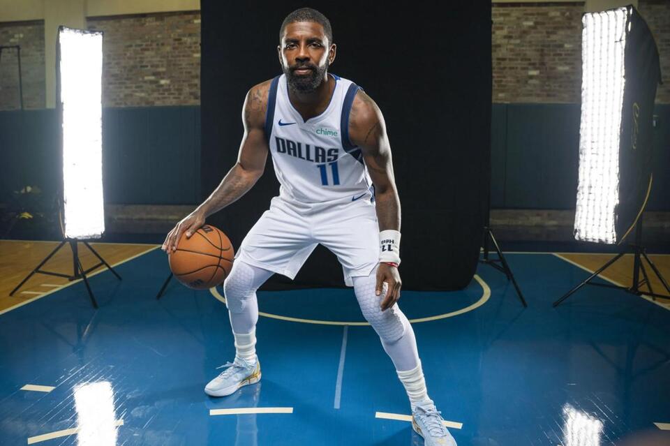 Kyrie Irving Makes Rare Return To the Court After Heartbreaking ACL ...