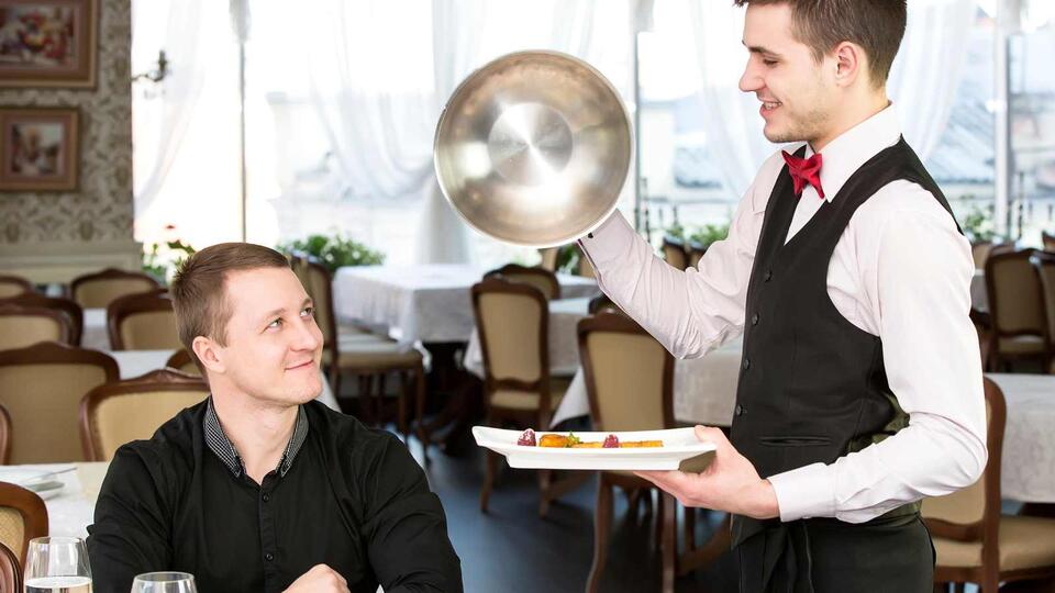 8 buffet secrets restaurant employees say most diners never notice ...