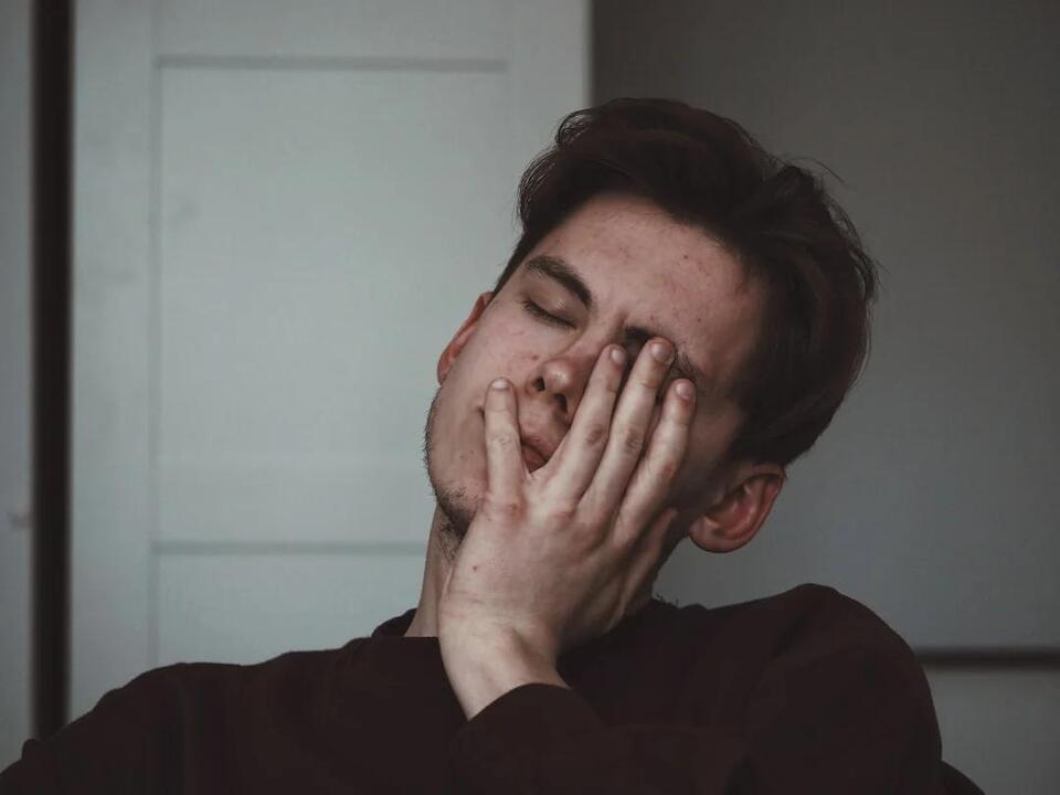 Preemptive ‘Sorry’: Decoding the Trauma Response Behind Habitual ...