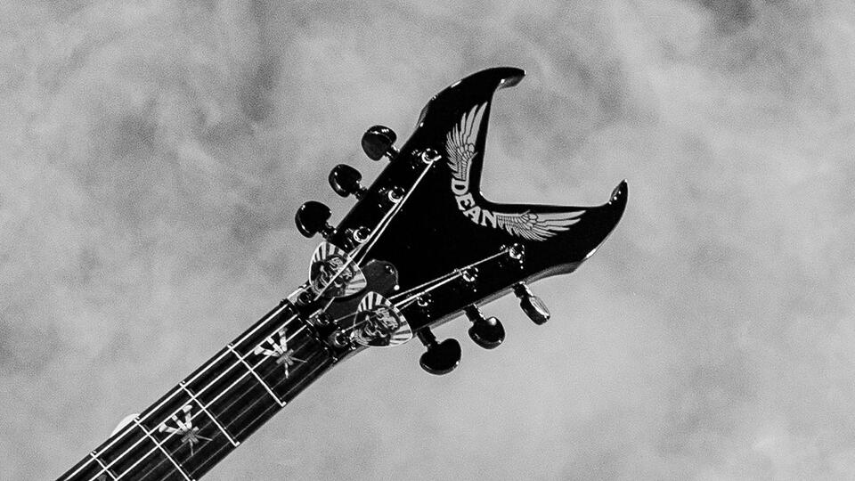 Dean Guitars owner files for bankruptcy - NewsBreak