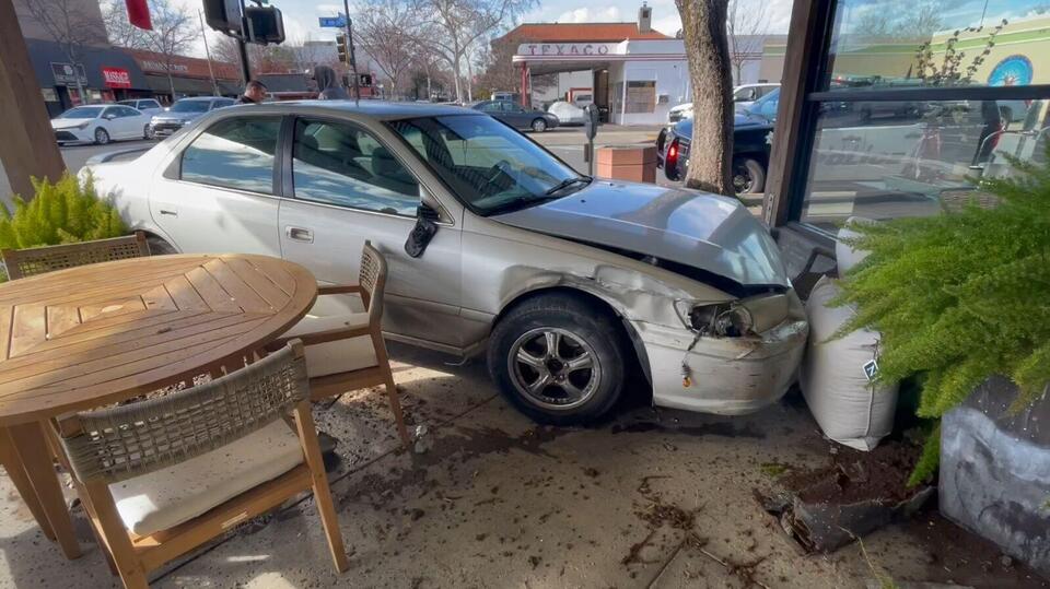 No injuries reported after crash into Chico business - NewsBreak