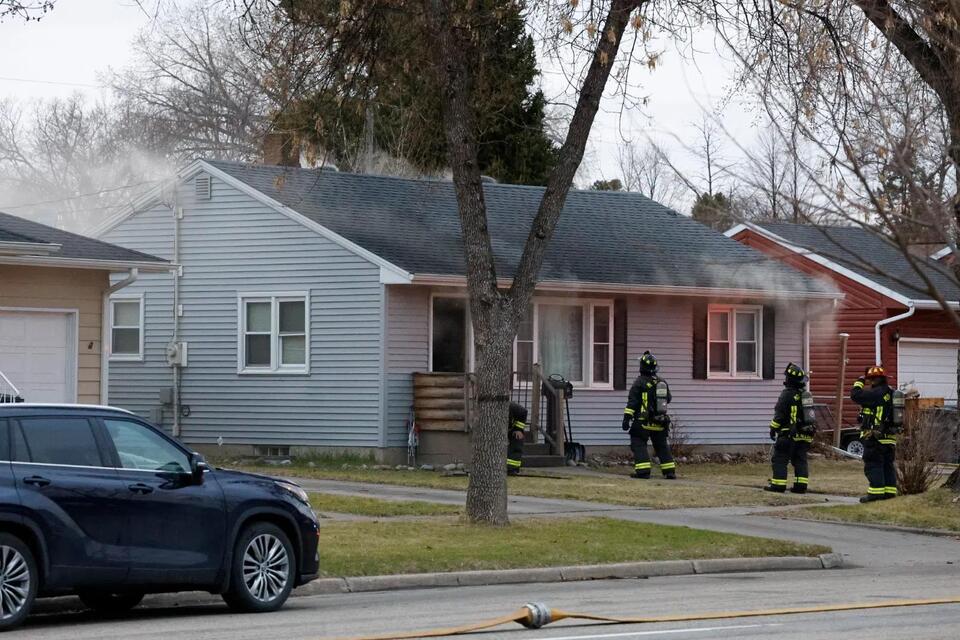 Moorhead Fire Department responds to 2 fire calls reported with 30 ...