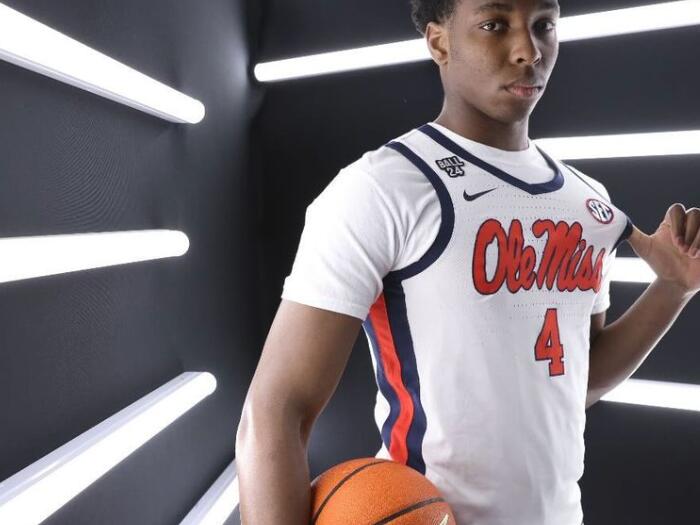 Malik Dia withdraws from NBA Draft process, ready to play for Chris ...