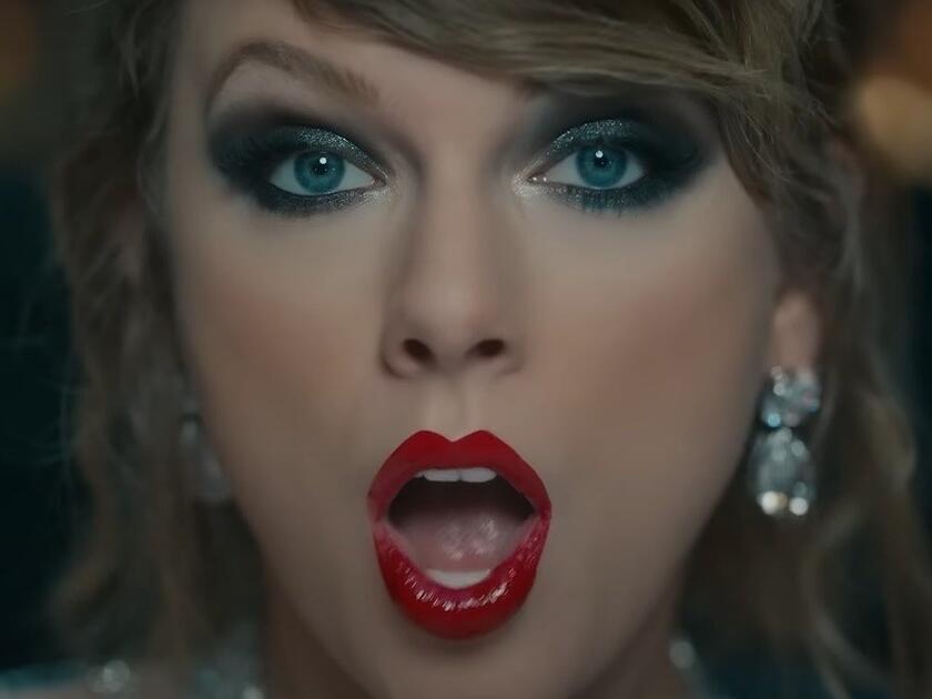 Where is Taylor Swift Today, November 12? When is Her Next Show?