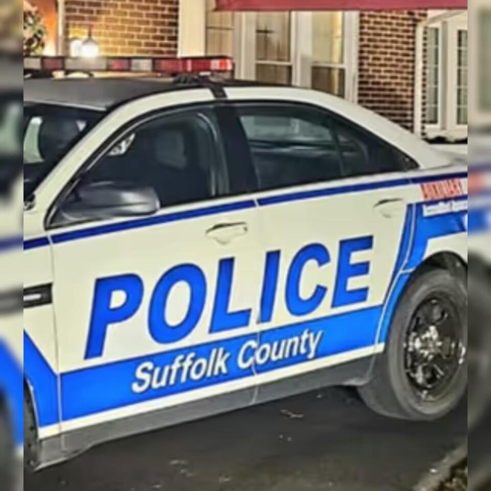 Man Killed After SUV Overturns In Commack Crash: Suffolk County Police ...