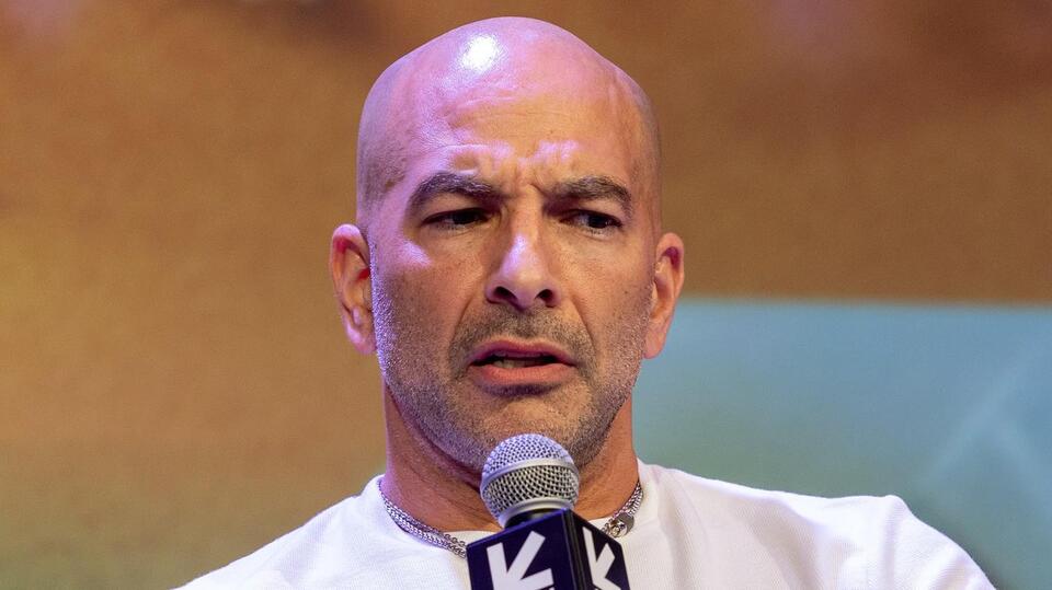 CBS News Star Hire Peter Attia Bleeds Followers After Leaked Epstein ...
