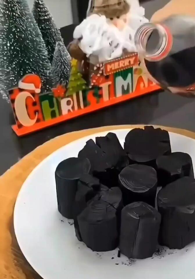 father, Pete Sr., had been part of the original Marriott team that ...