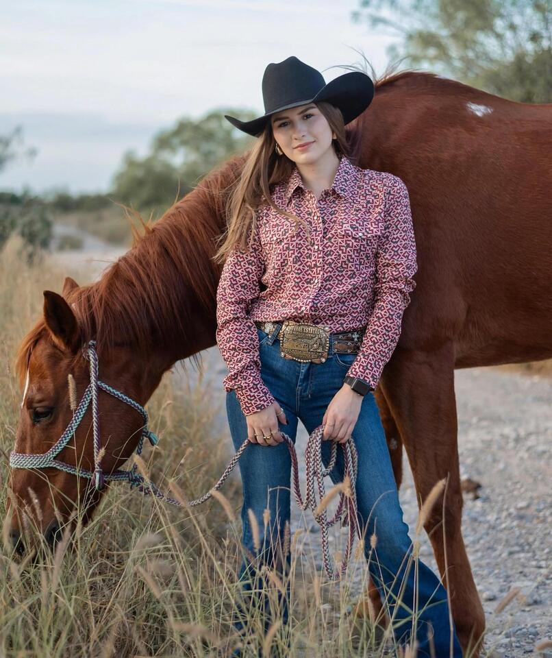 Cowgirl Influencer Valeria Mireles, Known As Miss Rodeo, Dies In Tragic ...