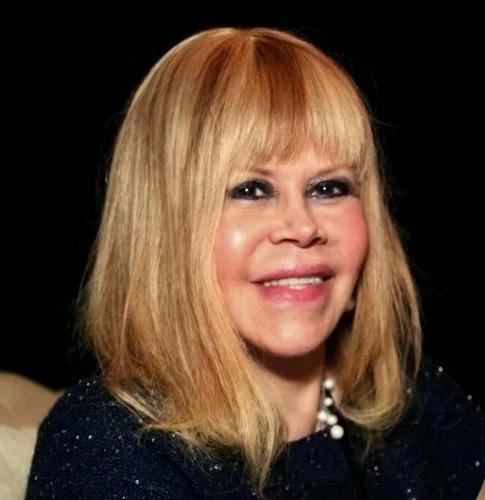 Lovell, Lynda - NewsBreak