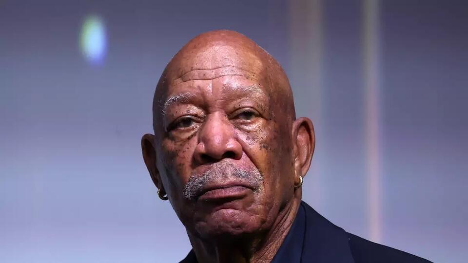 Morgan Freeman Threatens Legal Action Against AI Voice Cloning - NewsBreak
