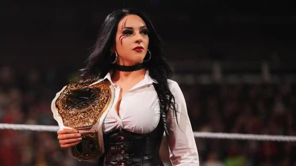 Major WWE Star Reveals Why She’s Not Going After Women’s World Title ...