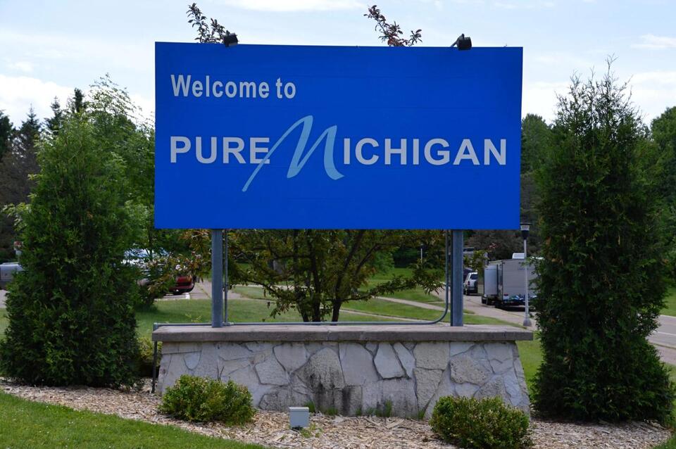 3 Michigan factories close in clear warning for the US economy - NewsBreak