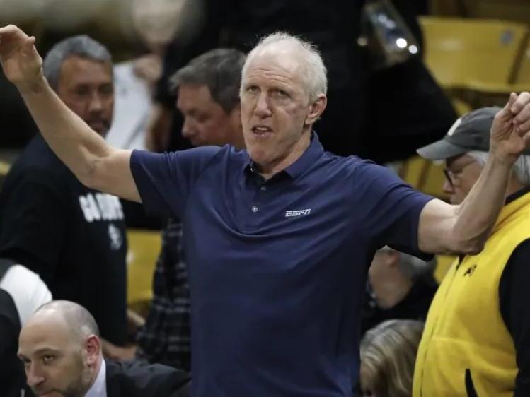 Bill Walton, Hall of Fame player who became a star broadcaster, dies of ...