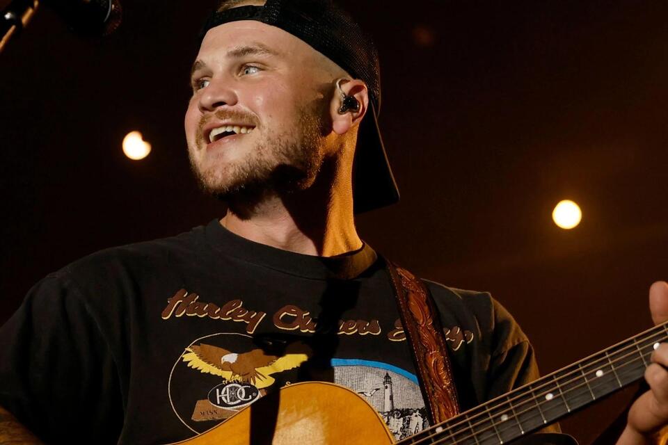 Zach Bryan Reveals He's Nearly Two Months Sober - NewsBreak