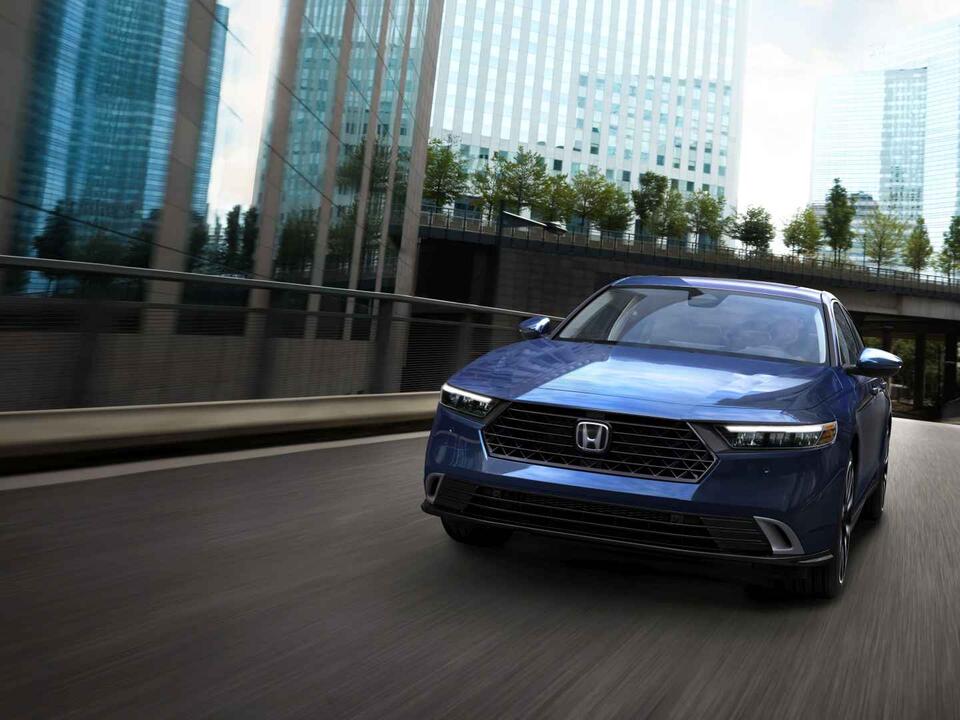 10 Best Cars for Uber and Lyft Drivers To Be Successful