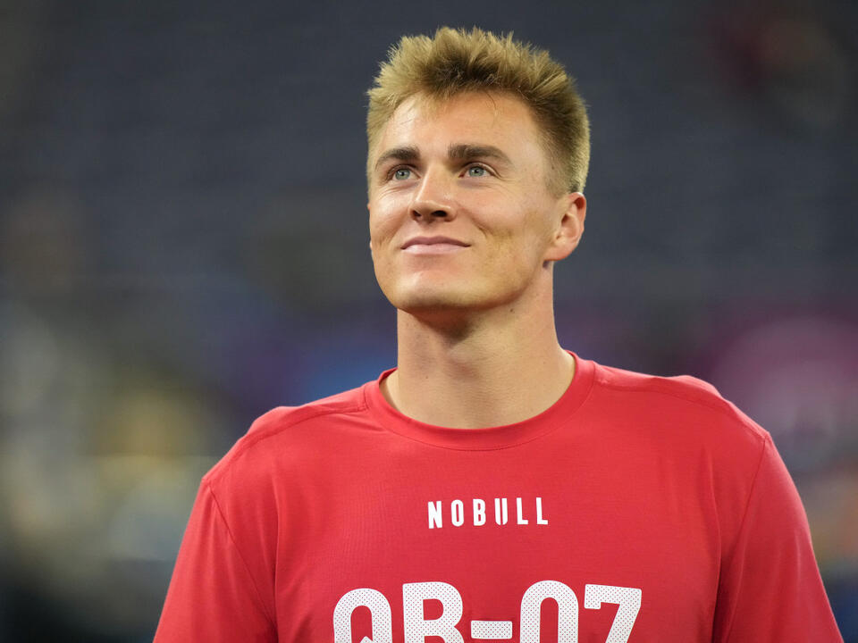 New Denver Broncos QB takes college jersey number of potential 2024 NFL ...