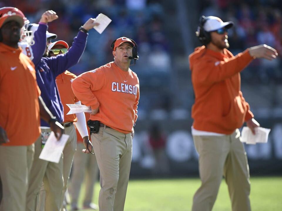 ESPN Analyst Blunt in Assessment of Clemson’s ‘Issues’
