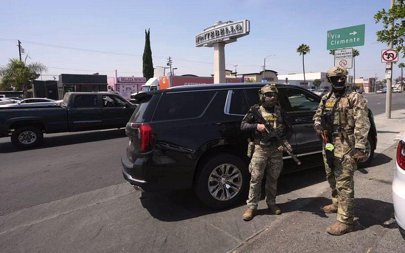Shocking ICE Crash Caught on Video as Agents Drag US Citizen from Car ...