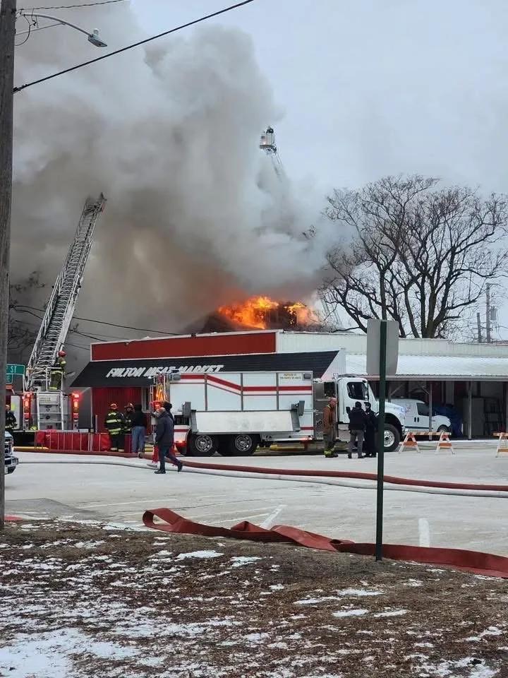 Numerous Agencies Respond to Apartment Building Fire in Fulton - NewsBreak