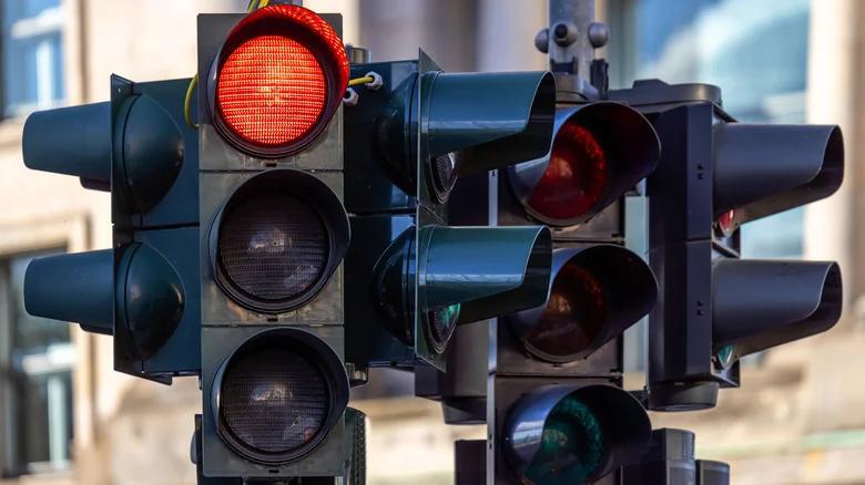 Is ‘Rat Running’ Legal in North Carolina Traffic? Here’s What Drivers ...