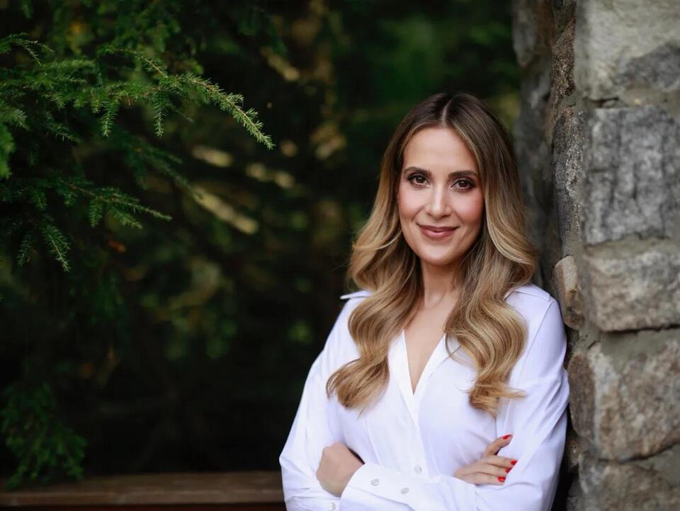 Hollywood Comms Vet Ashley Hansen Joins Reputation Firm Forward Global as West Coast Managing ...