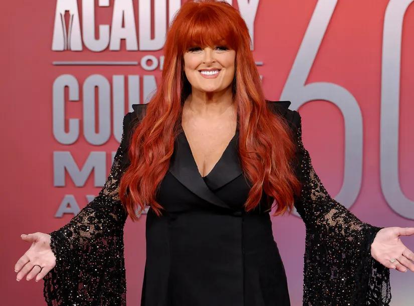 Wynonna Judd Details Anger of Learning Who Her Biological Father Was at ...