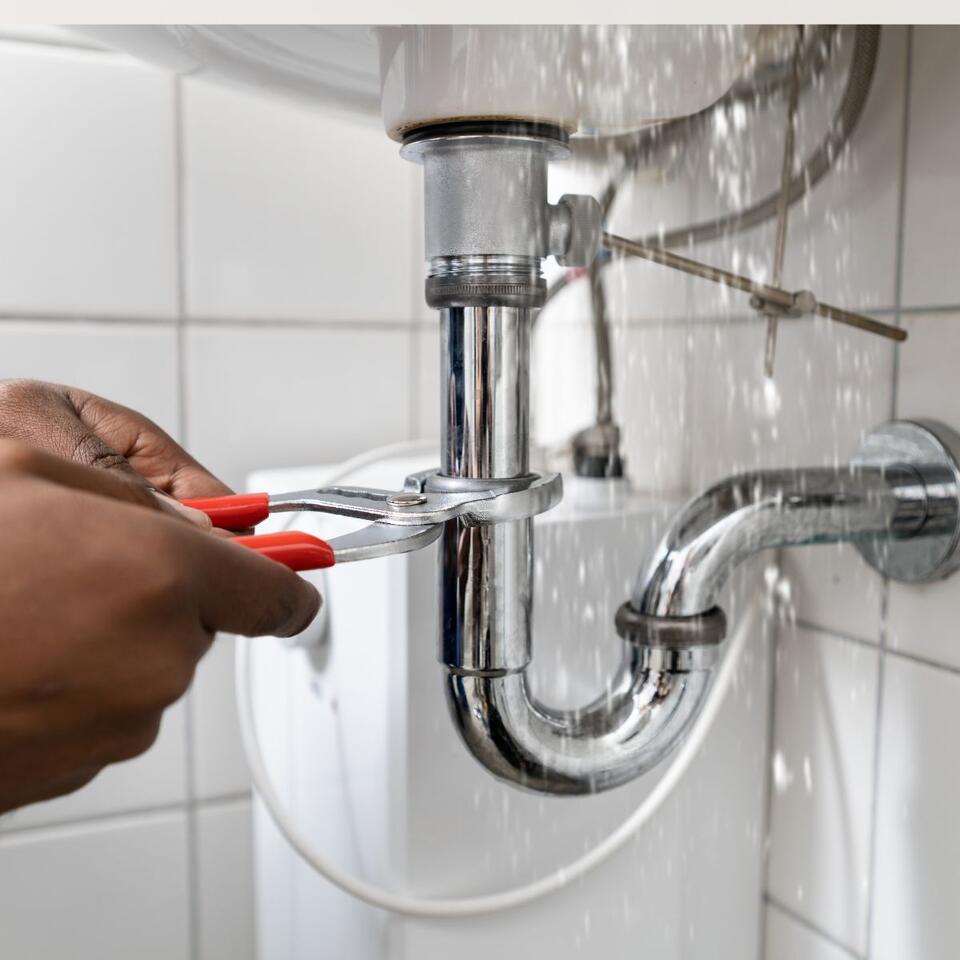 9 Silent Warning Signs Your Home May Have a Serious Plumbing Problem ...
