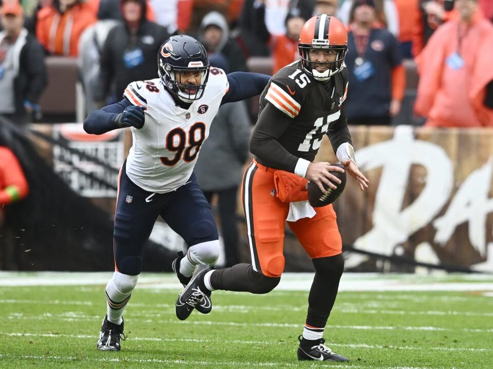 Bears Sending 2 Players to Pro Bowl Games: Montez Sweat, Jaylon Johnson