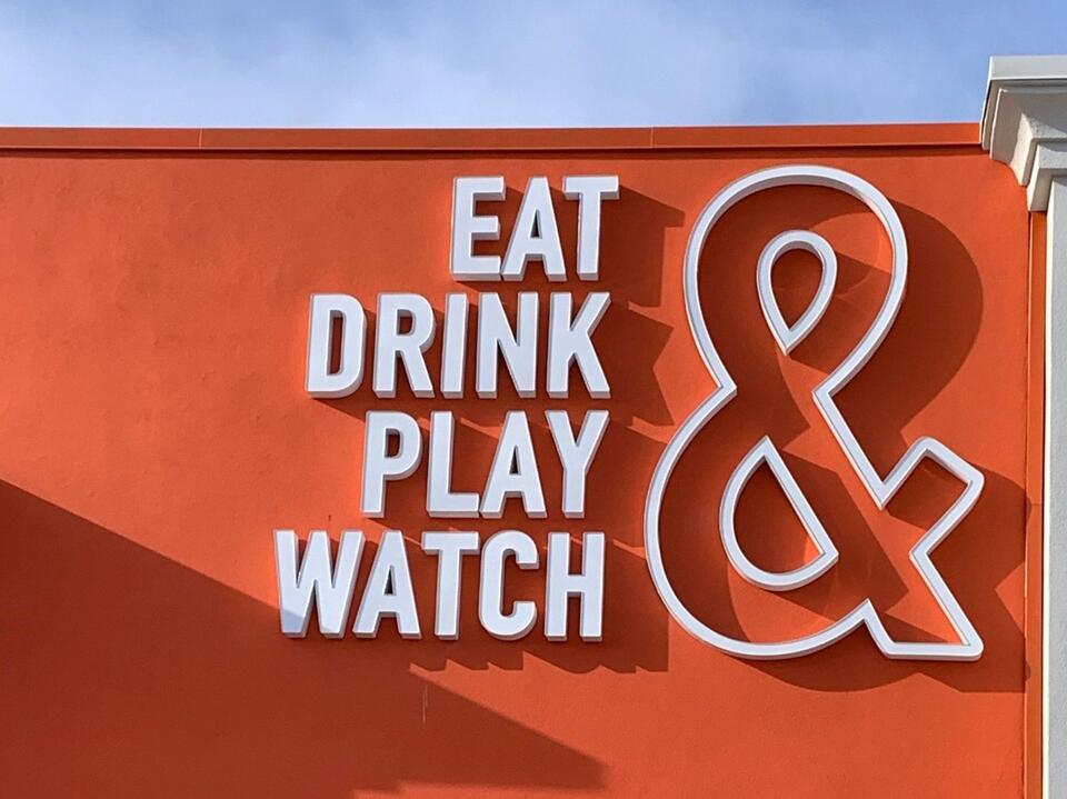 Dave & Buster’s Has Opened Its First Eastern Iowa Location - NewsBreak