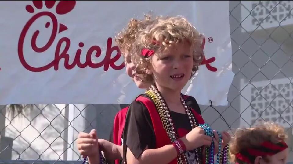 Gasparilla Children’s Parade brings pirate-themed fun to Bayshore ...