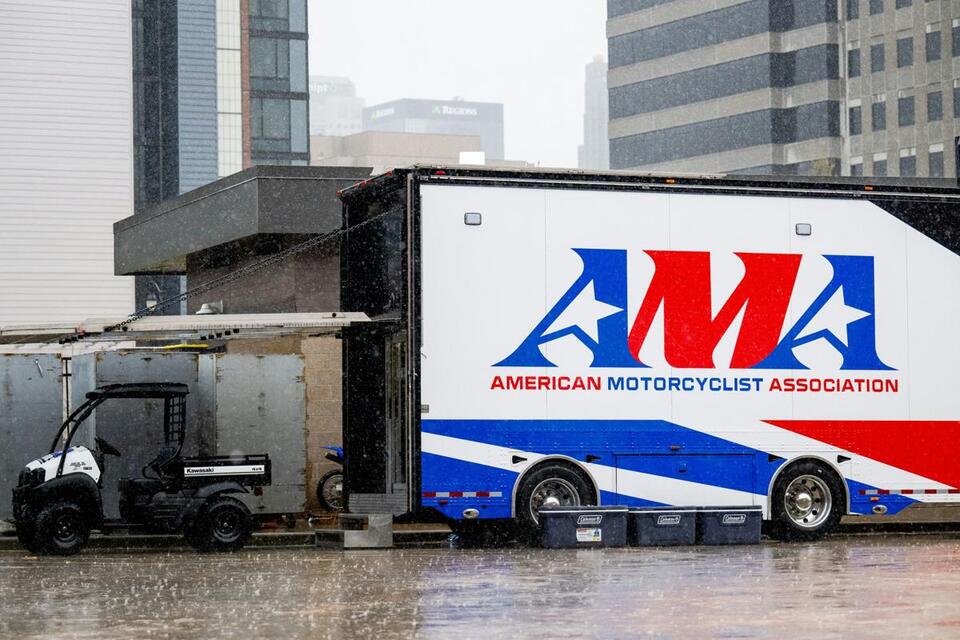 Following Arlington SX Incidents, AMA Changes Red Lead-In Light Color ...