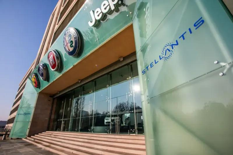 Stellantis Plans $10B US Push To Revive Jeep, Dodge As Trump Mulls ...